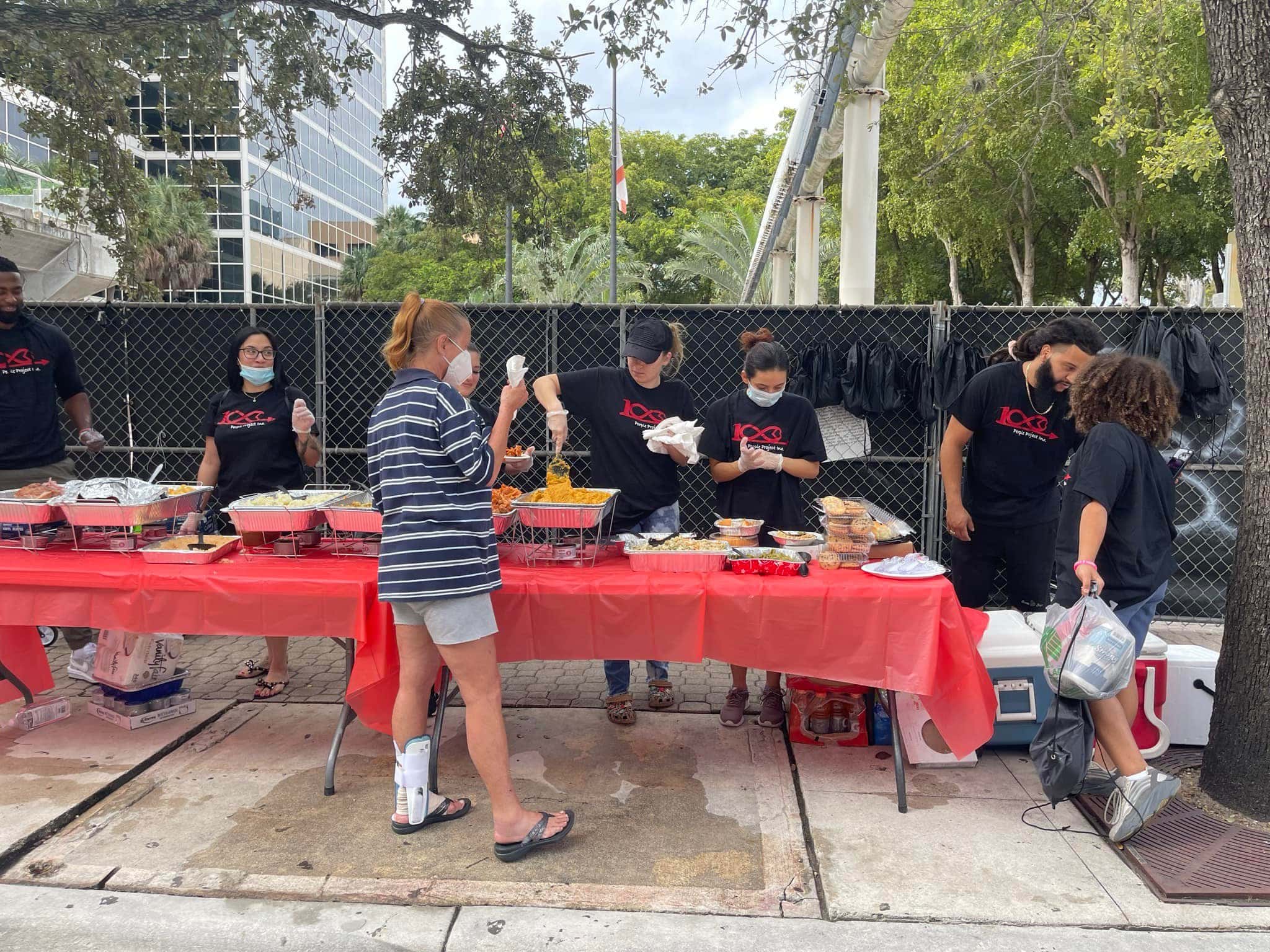 Feeding the Homeless for Thanksgiving 2021