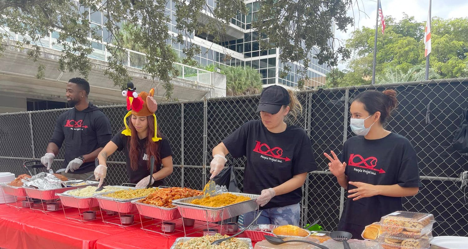 Feeding the Homeless for Thanksgiving 2021